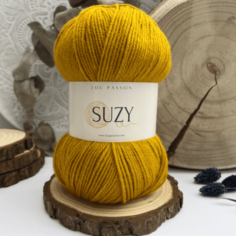 Suzy Archives - Lou Passion
