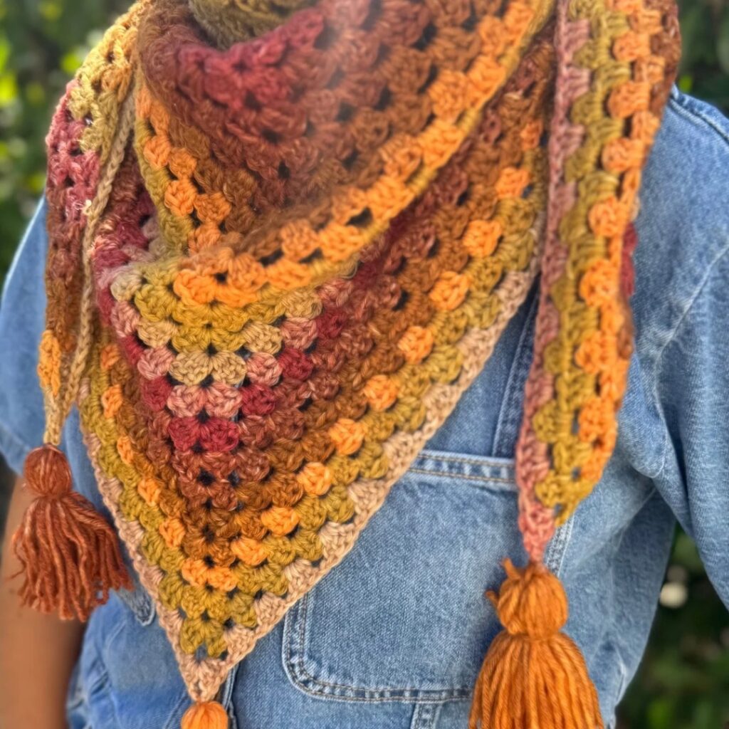 Laine Wool Addicts by Lang Yarns - MOVE 6-PLY 1146.0002 - Lou Passion