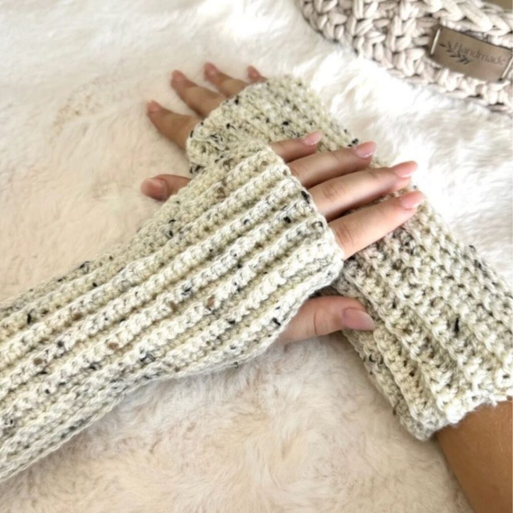 Tutoriel vidéo pas à pas mitaine au crochet spécial débutant - crochet ...